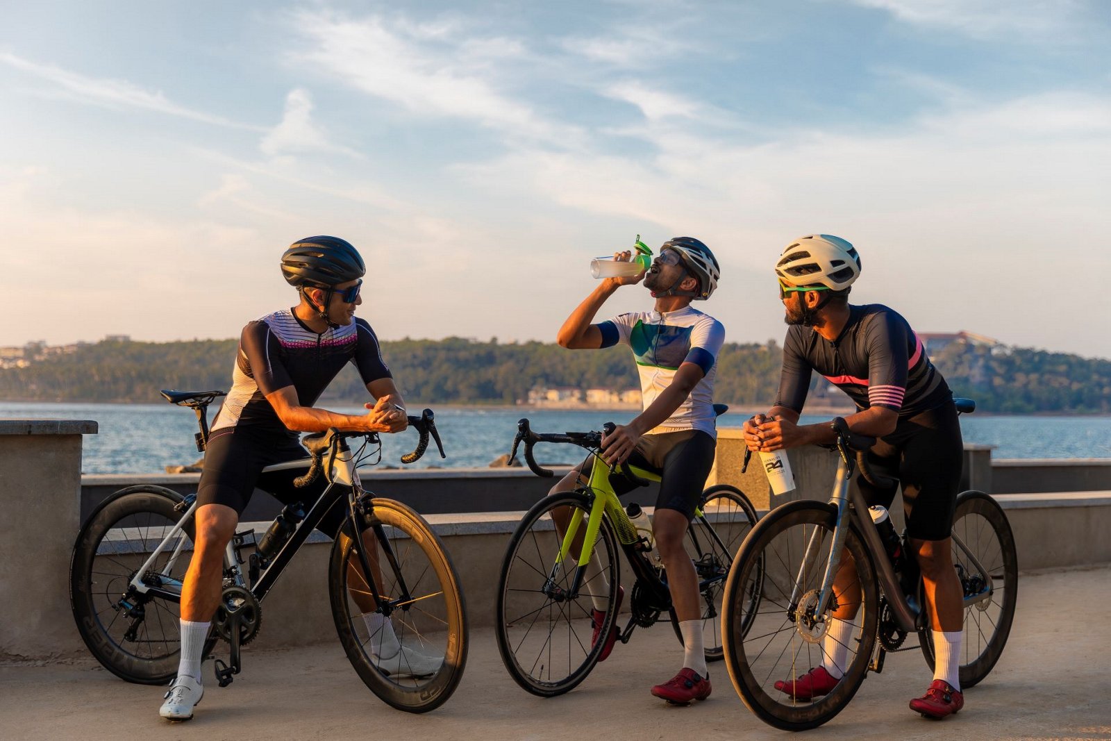 How to Hydrate Fast: Best Drinks & Tips for Staying Hydrated ...